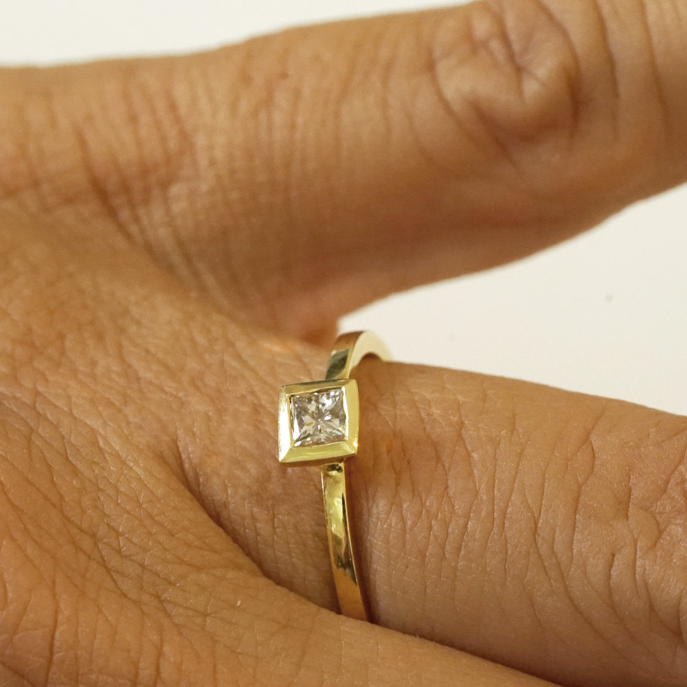 Small Square Diamond Ring, Square Diamond Engagement Ring Gold ...